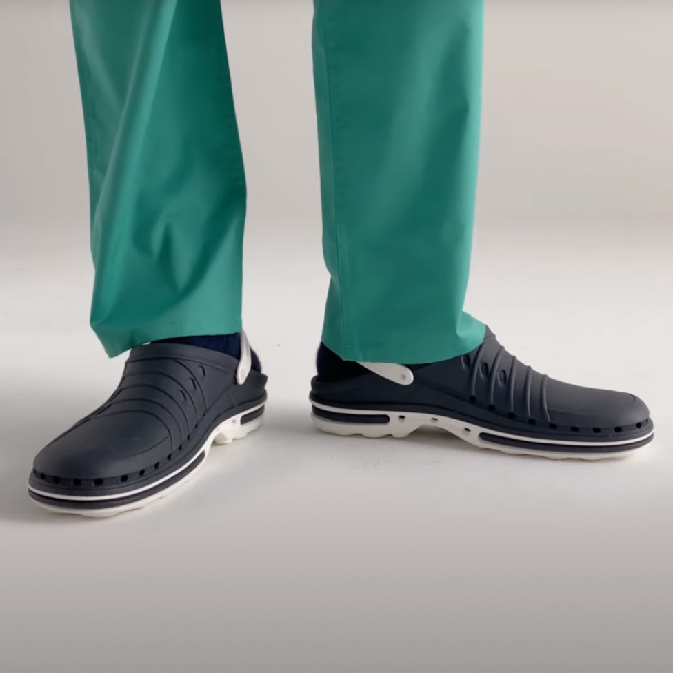 WOCK NavyBlue/White Nursing Clogs CLOG 03 w/ Walksoft Insole - 10000099